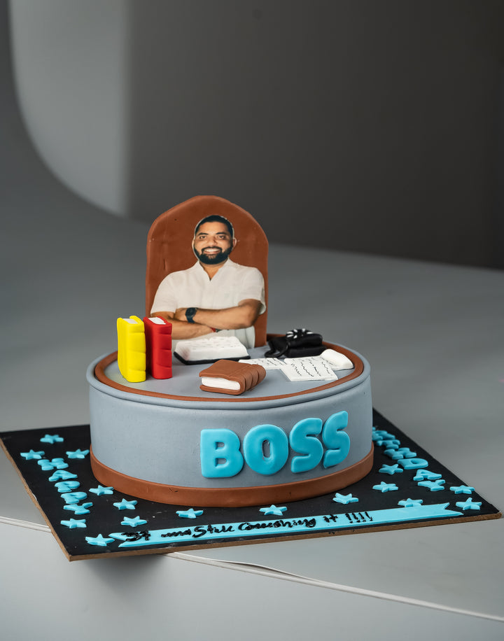 Corporate Theme Cakes | Office Cake | Creme Castle
