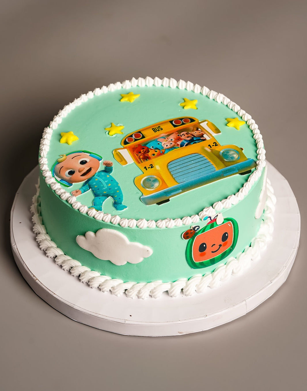 Picture on Cake | Customize Cakes | Creme Castle