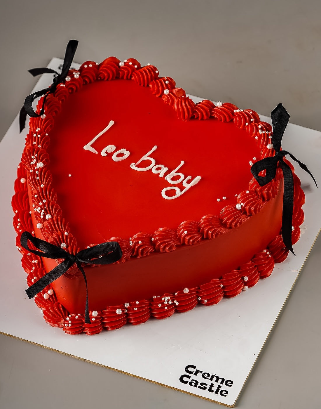 Leo horoscope Cake – Creme Castle