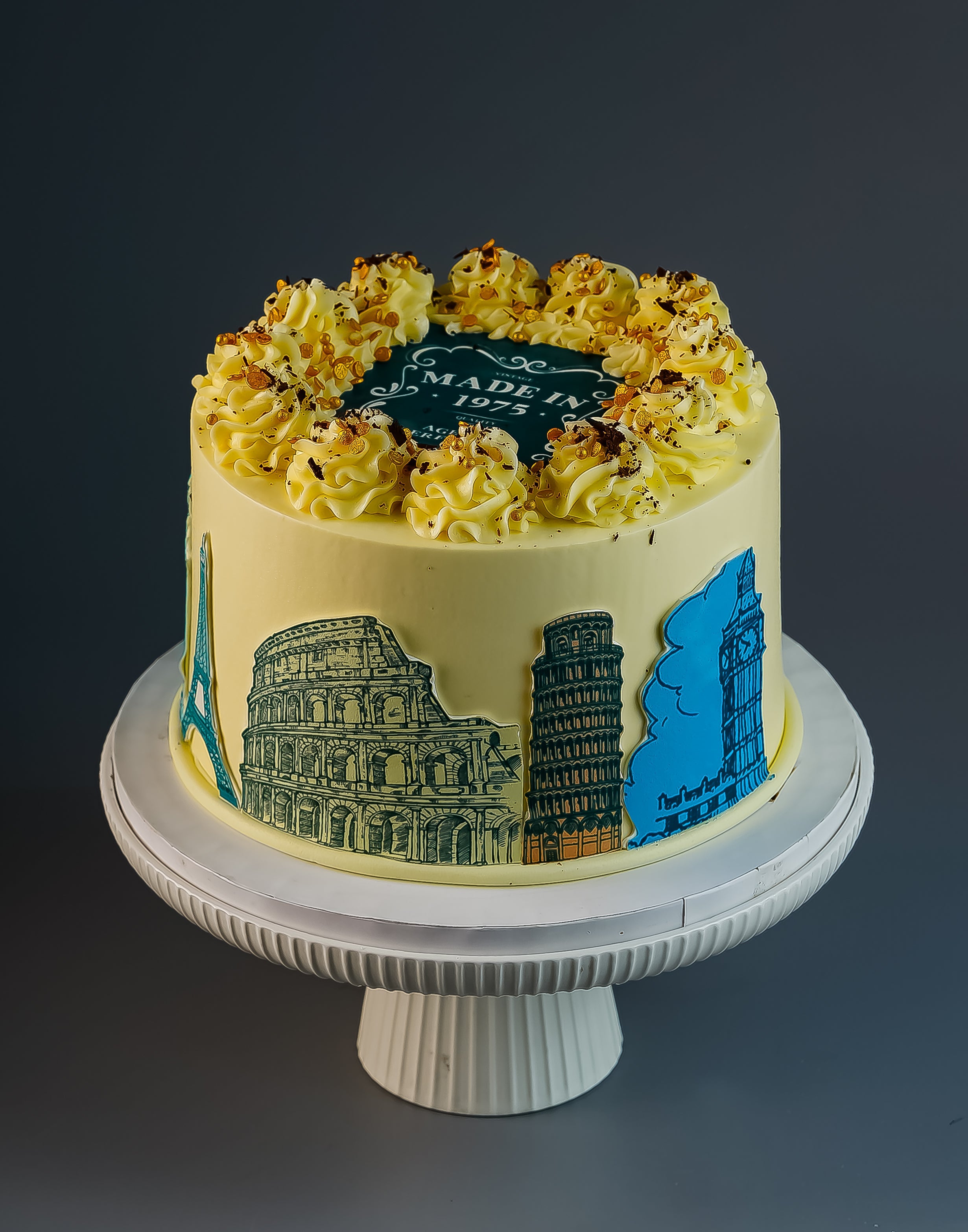 Seven Wonders Cake – Creme Castle