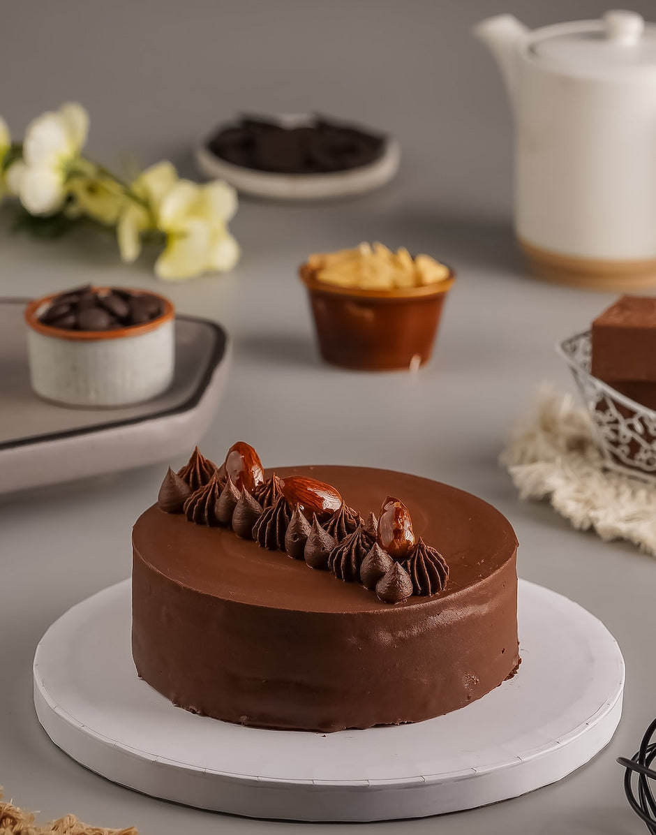 Vegan and Gluten Free Cakes Online | Free Delivery – Creme Castle