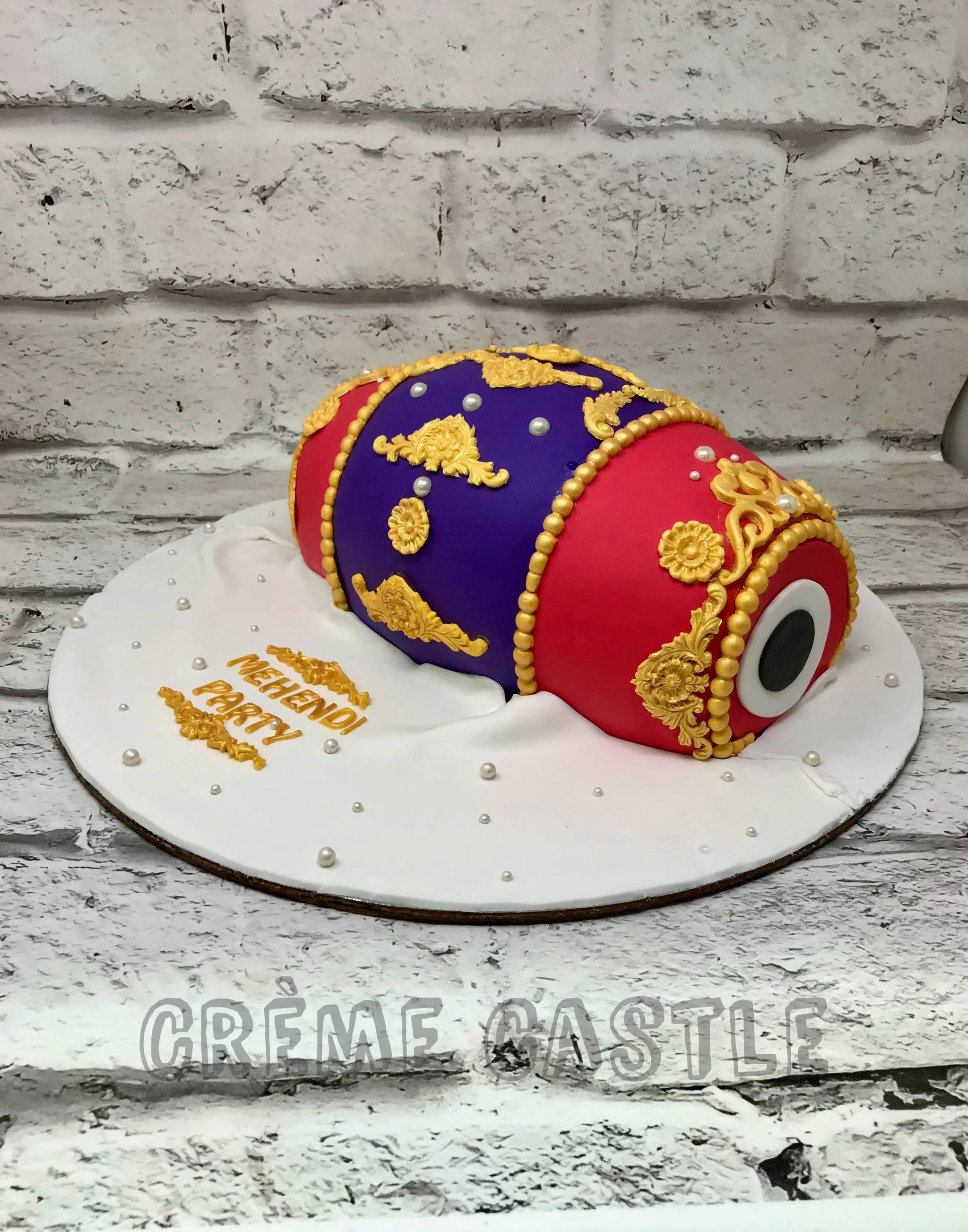 Dholak Shape Cake – Creme Castle