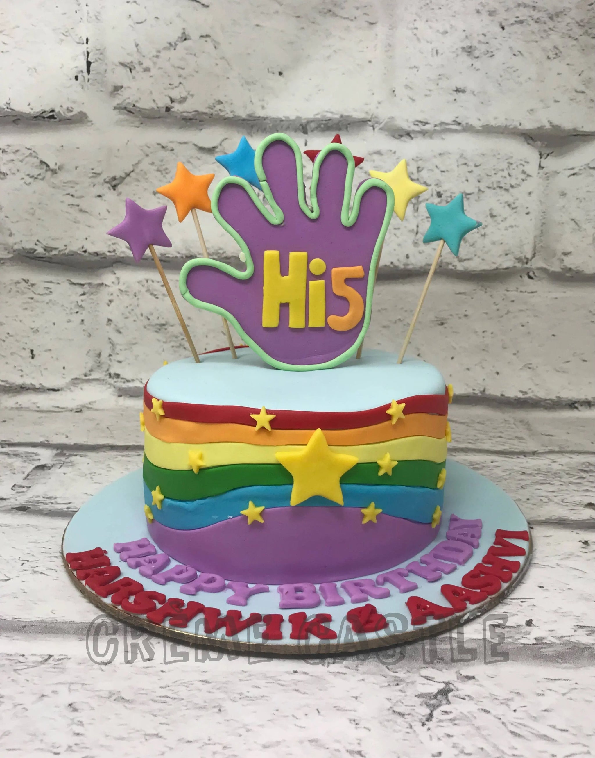 Hi5 Theme Cake – Creme Castle