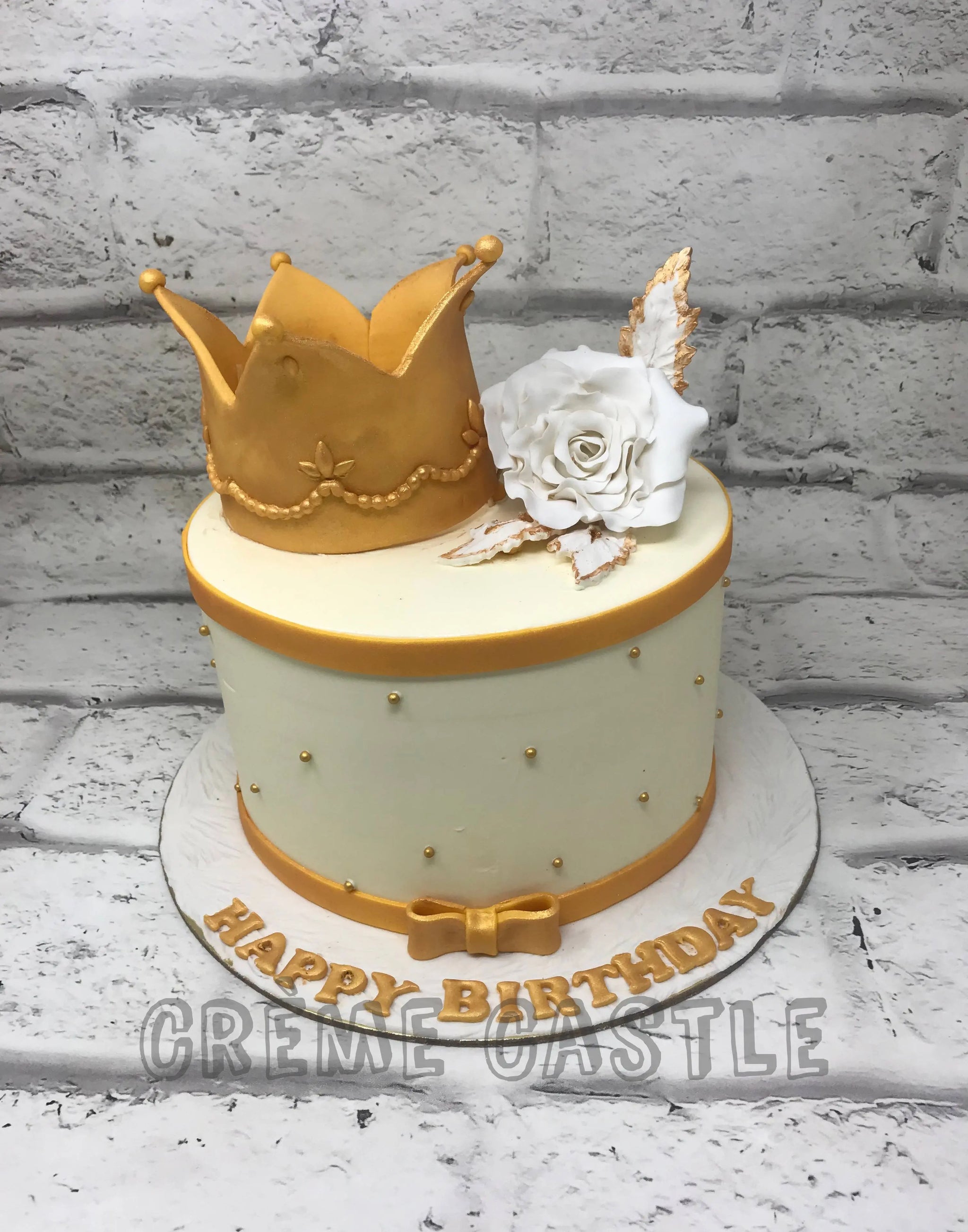 Crown Rose Gold Cake – Creme Castle