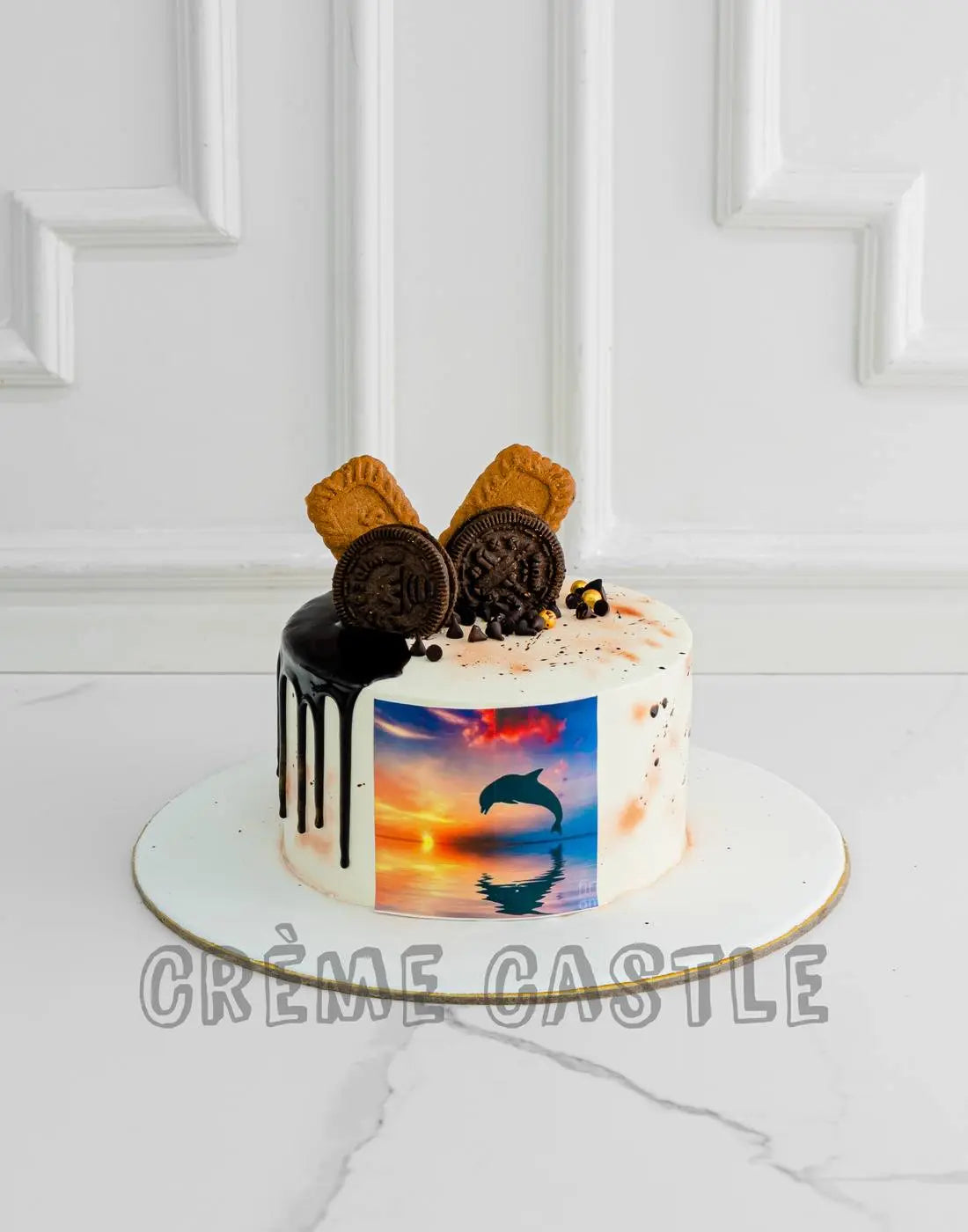 Cookie Drip Cake – Creme Castle