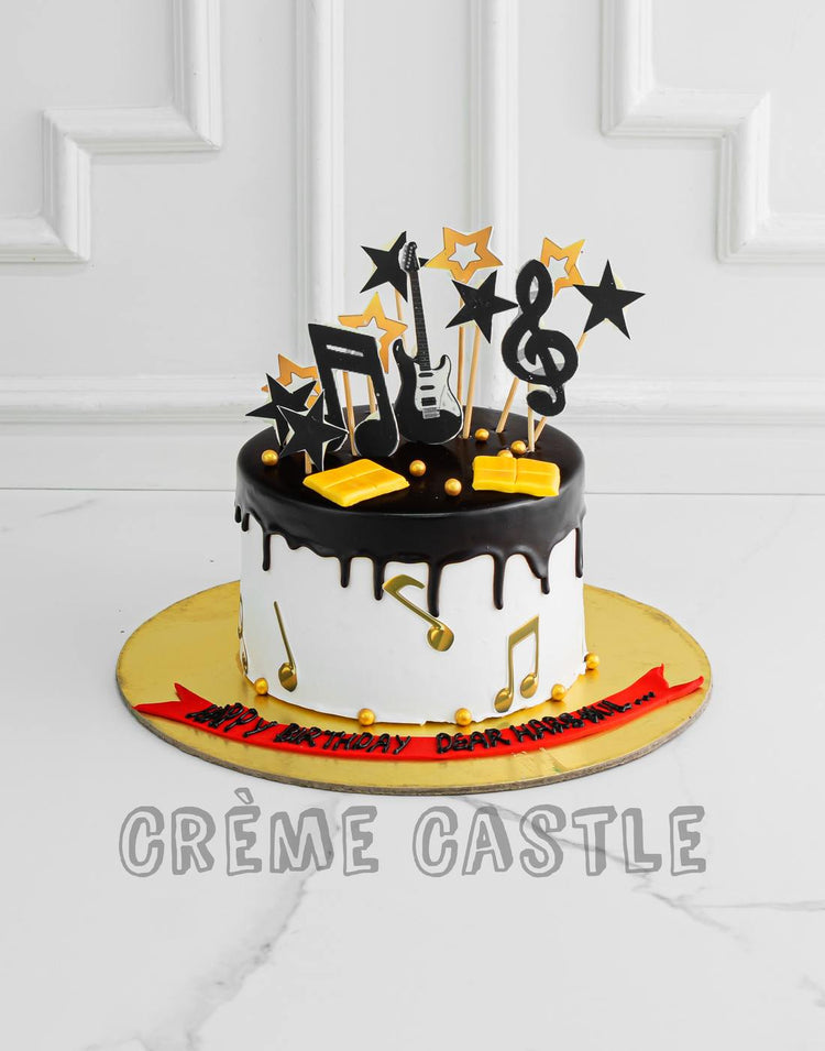 Music Notes Drip Cake – Creme Castle
