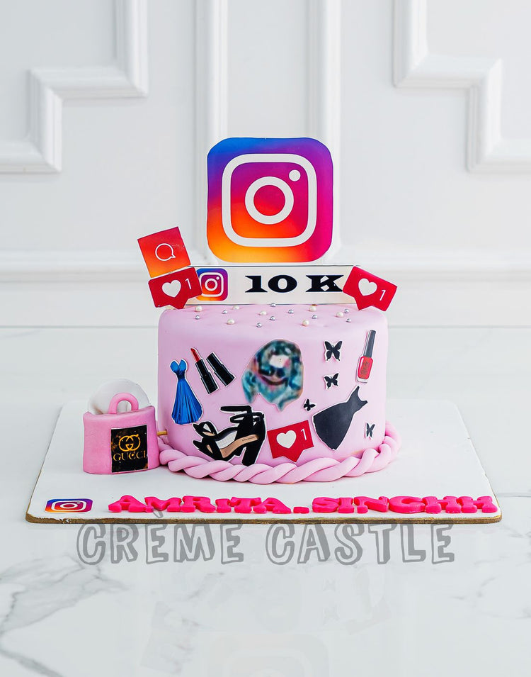 Instagram Influencer Cake – Creme Castle